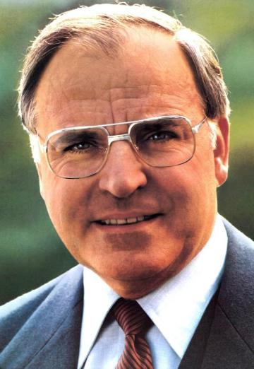 Filmele cu Helmut Kohl | RegieLive